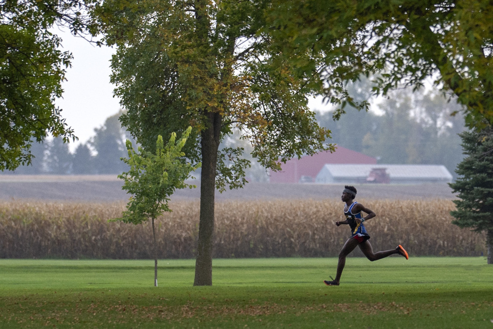 Runners set season best times at Sleepy Eye | Cleveland Public School
