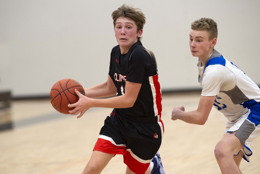 LCWM rolls over C-Squad in season unveiling | Cleveland Public School